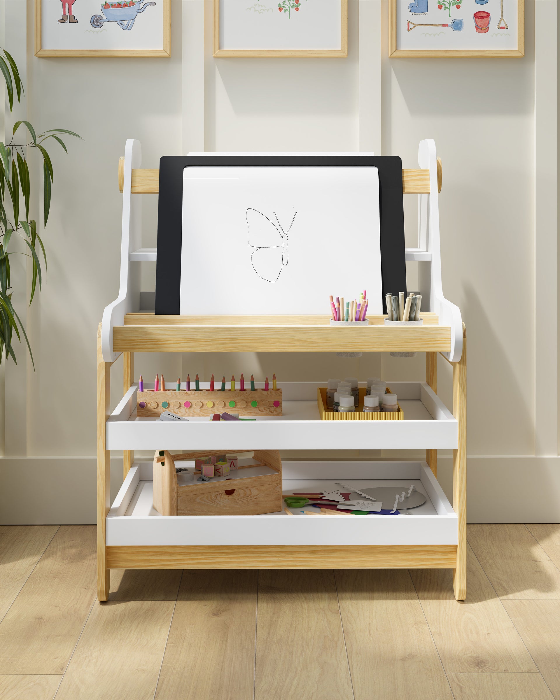 Craft Storage Easel | Nestig