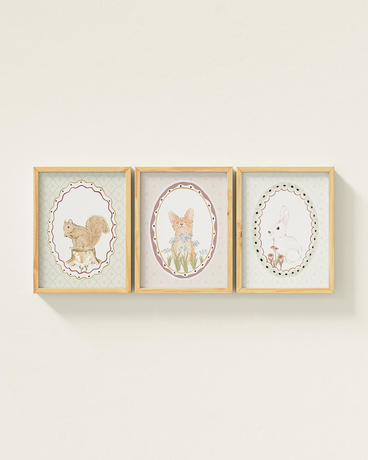 Meadow Friends Framed Wall Art Set | Nestig