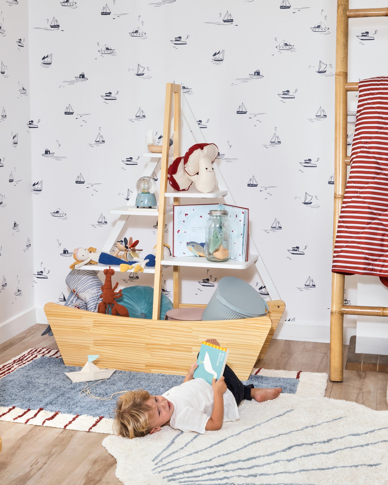 Seabound Shelf – Nestig