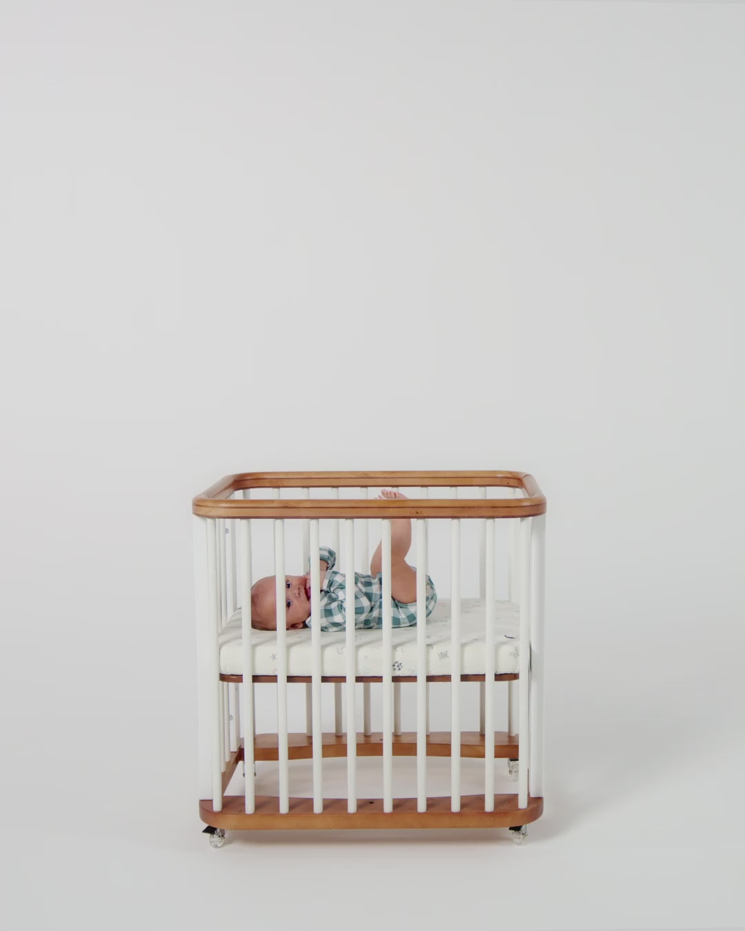 The Cloud Crib | Modern Convertible Crib | Nestig